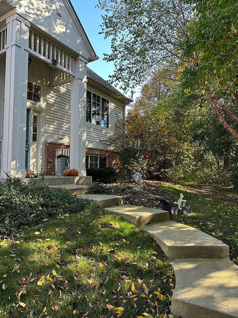 2039 Concord Dr #2039, Mchenry, IL 60050 | Zillow