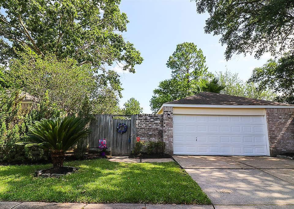 10822 Berry Tree Dr, Houston, TX 77064 | Zillow