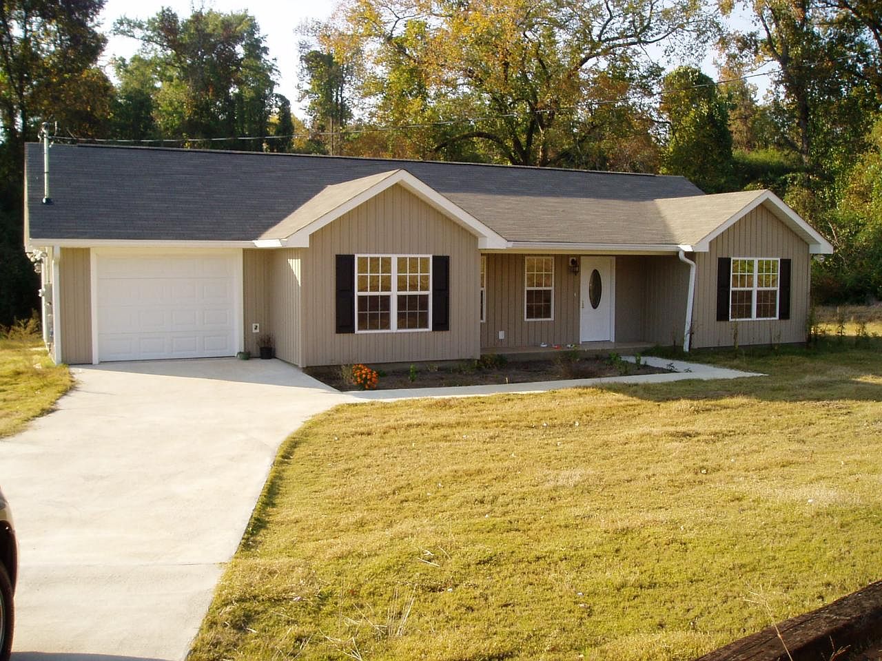 1516 Worthy Pl, Alexander City, AL 35010 | Zillow