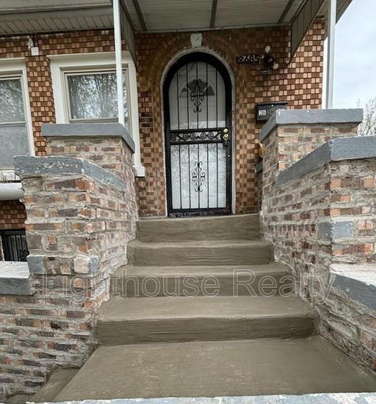 2685 Adams St, Gary, IN 46407 | Zillow