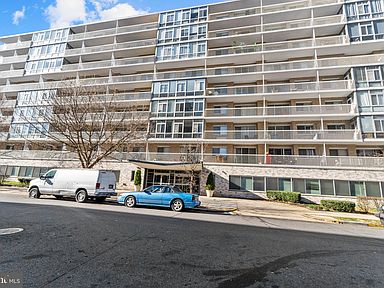 730 24th St NW APT 411, Washington, DC 20037 | Zillow