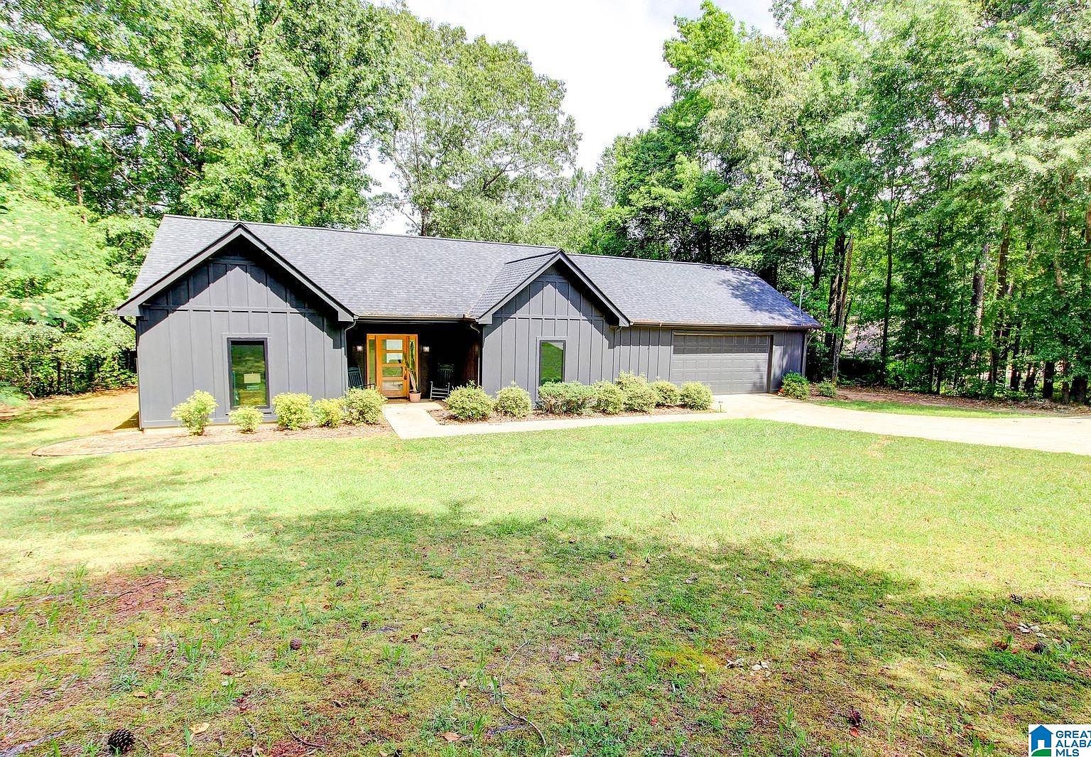 2919 Crescent Crest Dr, Wedowee, AL 36278 | Zillow