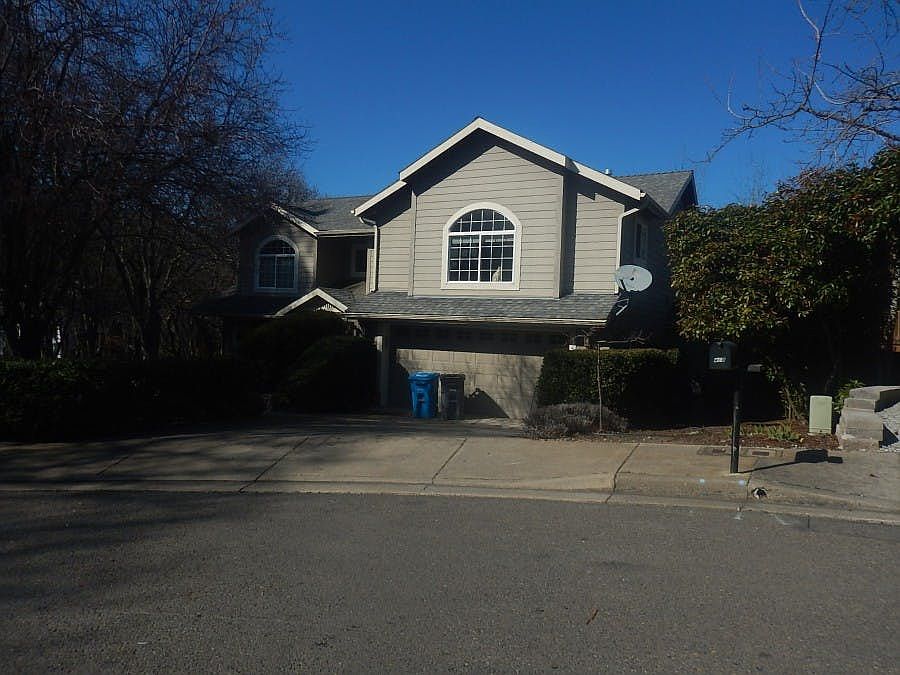 460 Sunshine Cir, Ashland, OR 97520 | Zillow