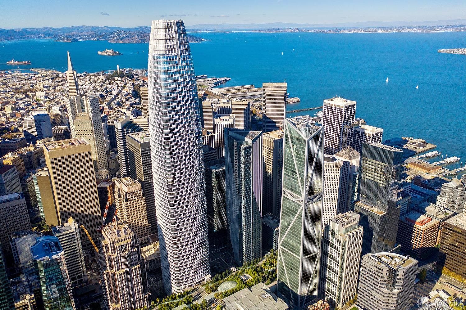 301 Mission St APT 52B, San Francisco, CA 94105 | MLS #424004935 | Zillow