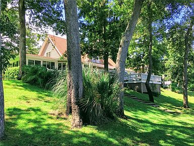 1913 Sutherland Bluff Dr NE, Townsend, GA 31331 | Zillow