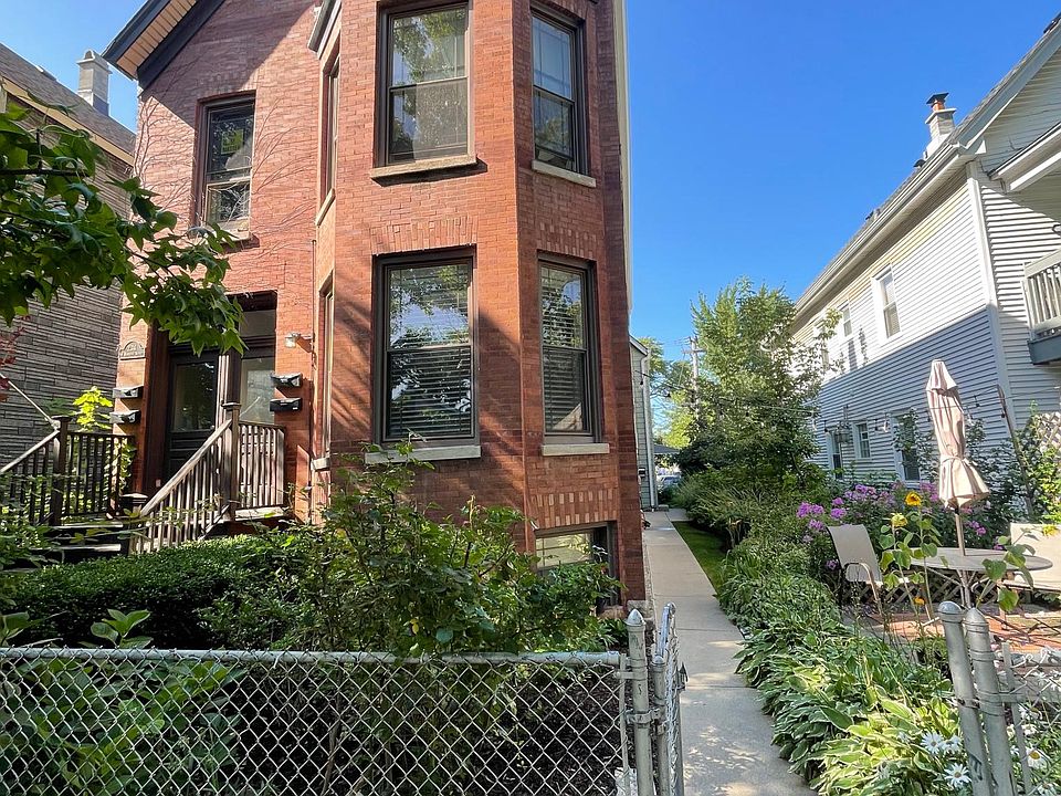 2314 W Winnemac Ave #2R, Chicago, IL 60625 | Zillow