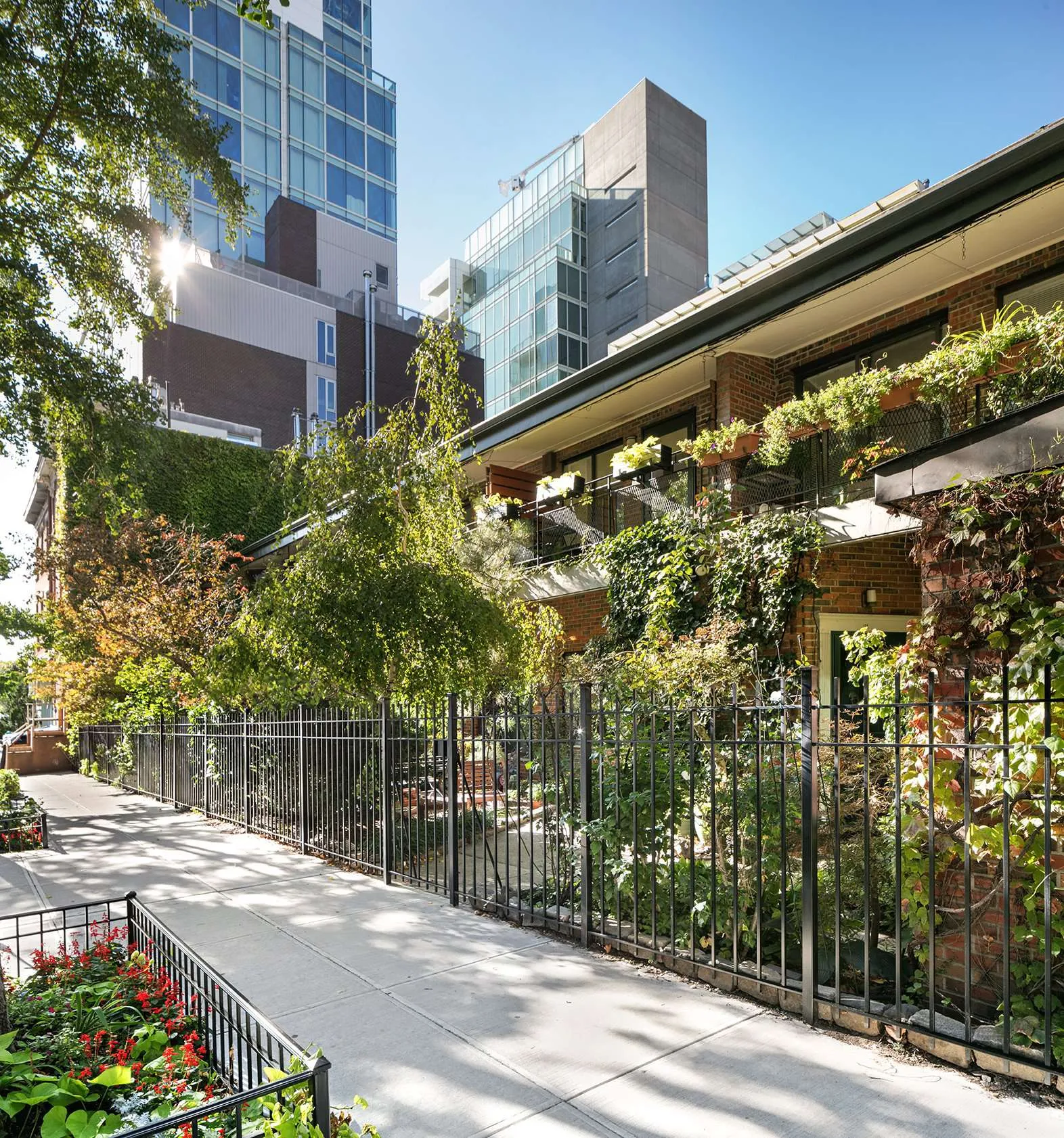 151 Charles Street in West Village : Sales, Rentals, Floorplans ...