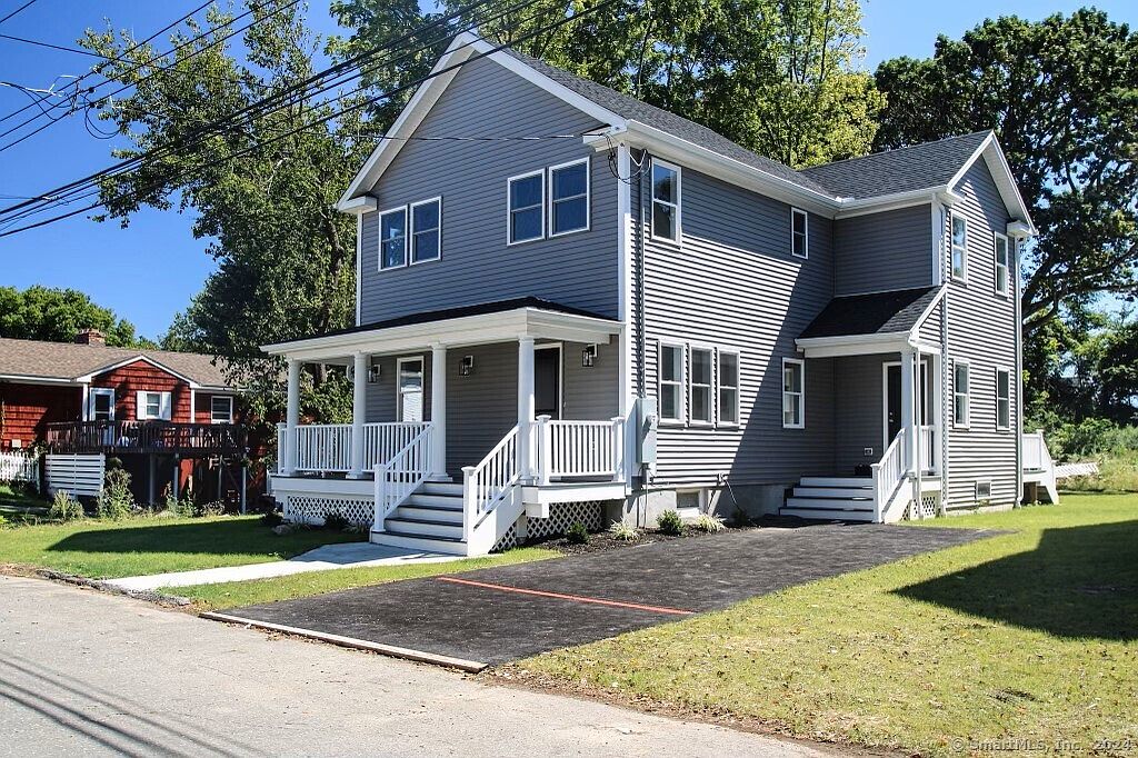 192 Quarry St, Bridgeport, CT 06606 | Zillow