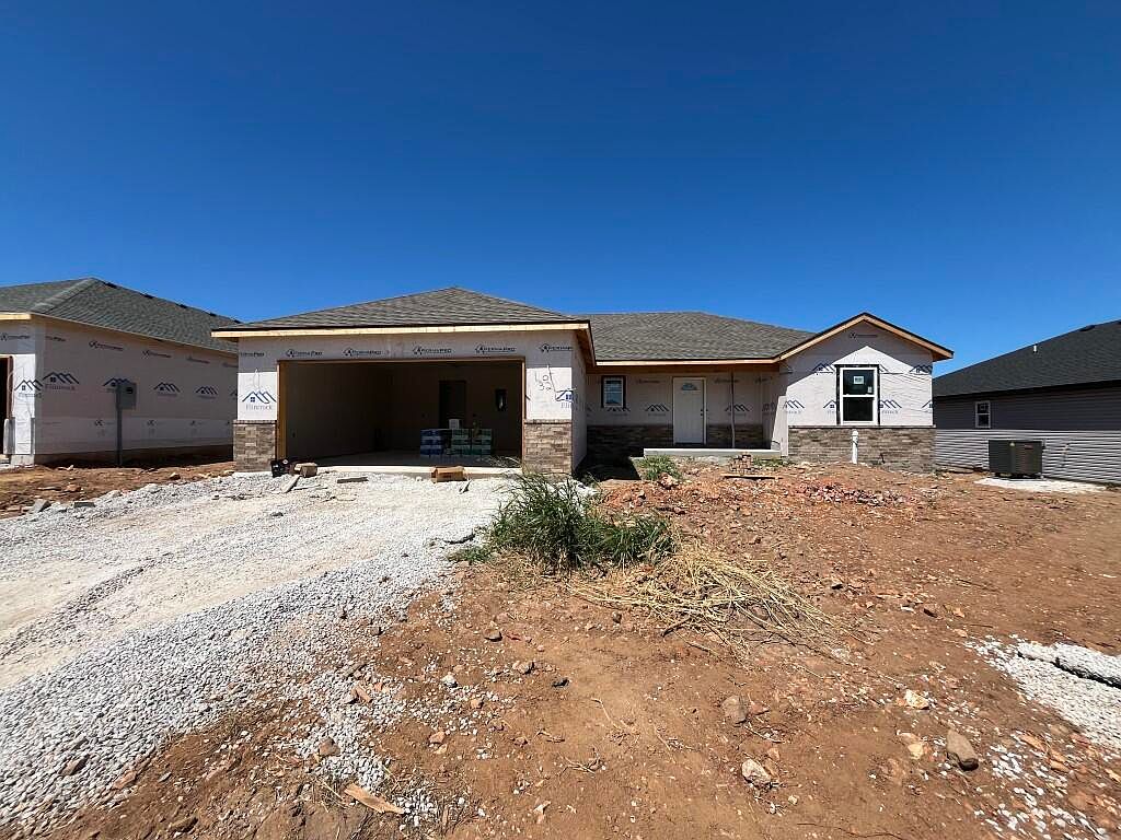 3375 W Mccanse Street, Springfield, MO 65803 | Zillow