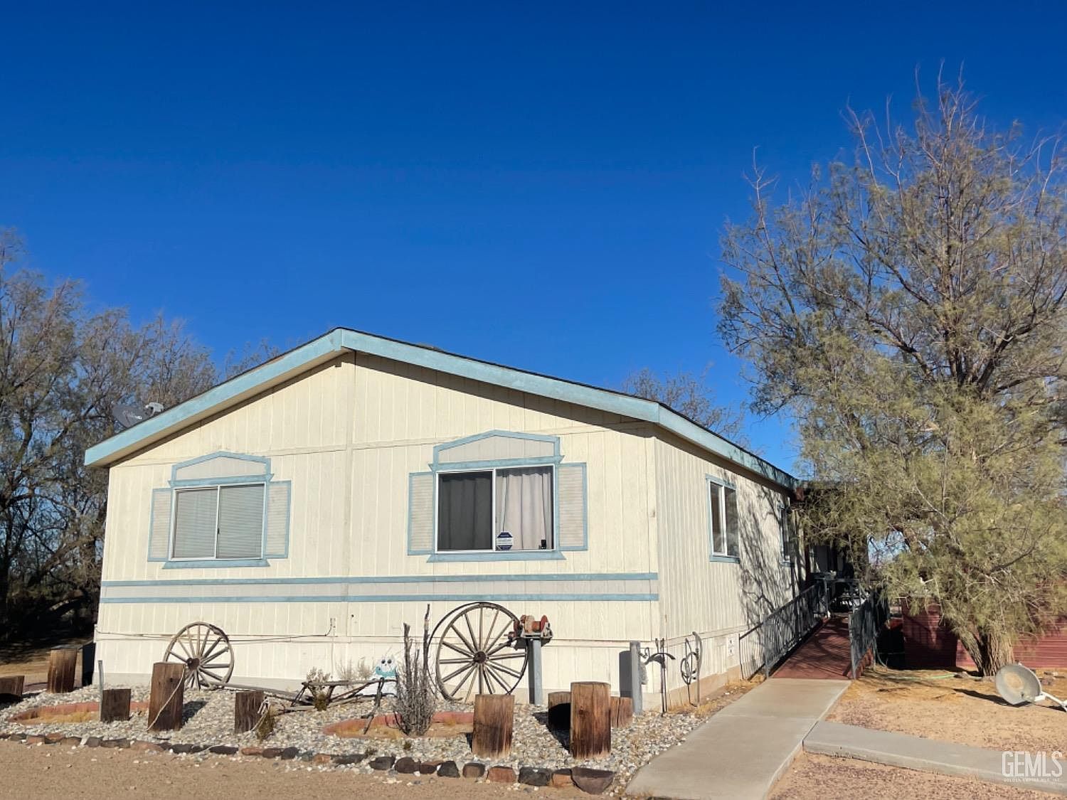 47968 Fairview Rd, Newberry Springs, CA 92365 | MLS #202411330 | Zillow