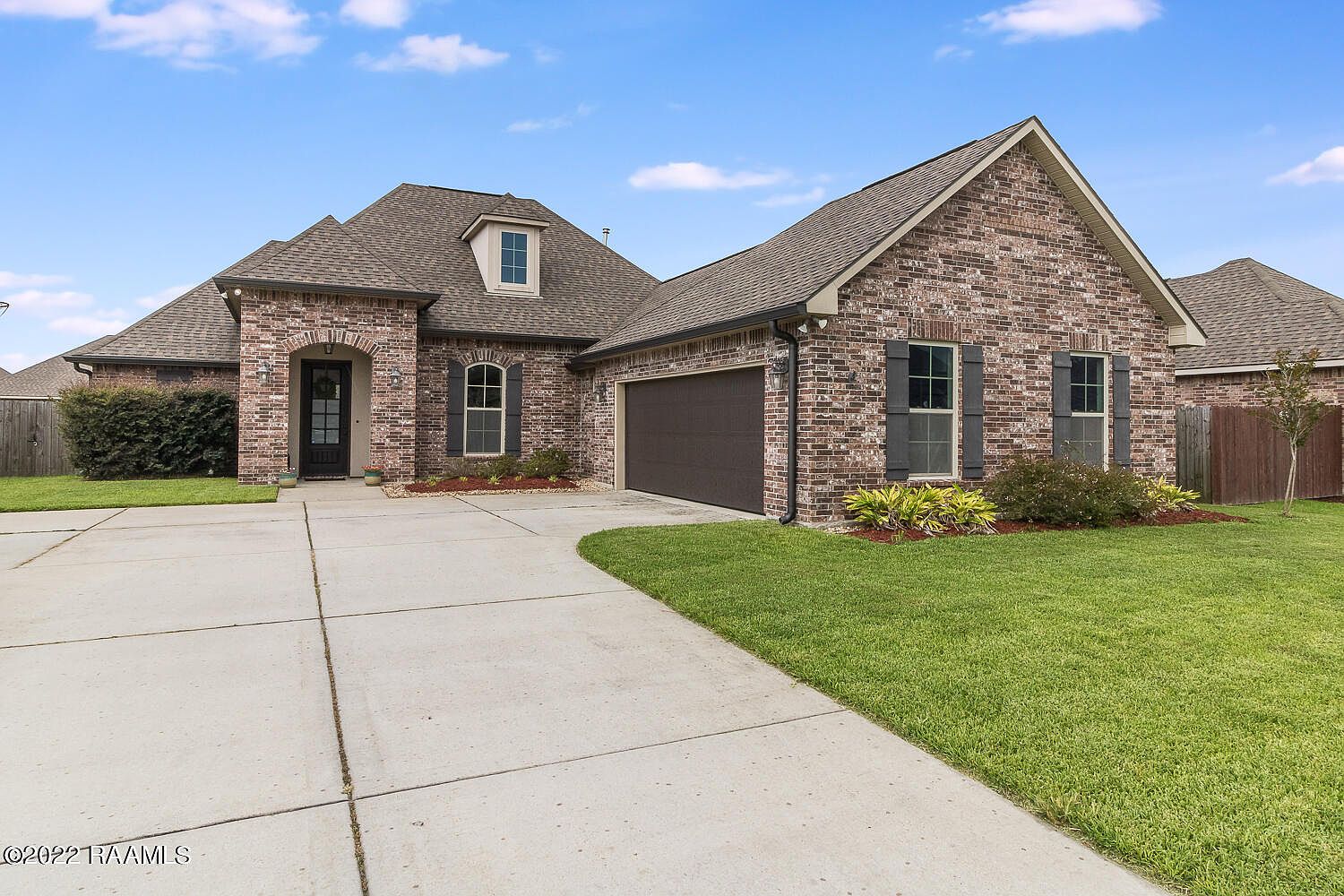 332 Victoria Lights Ln, Broussard, LA 70518 | Zillow