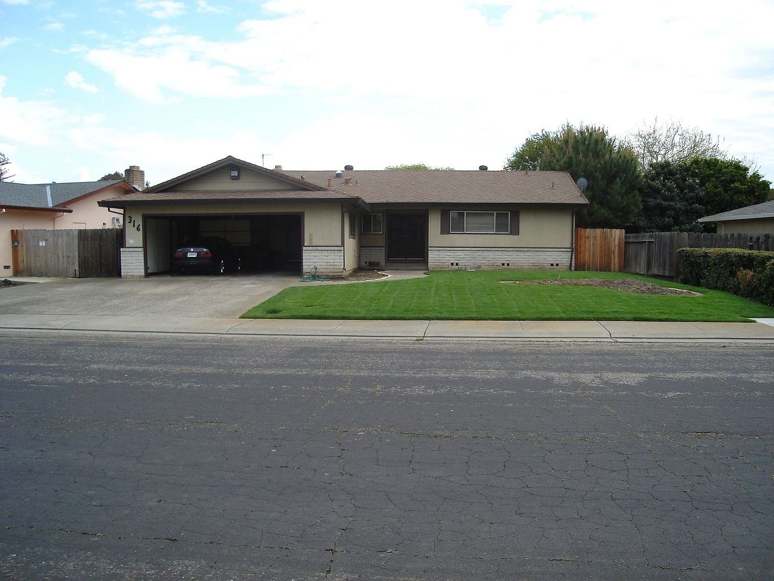 316 Strathaven Way, Stockton, CA 95210 | Zillow