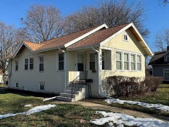Waterloo IA Single Family Homes For Sale - 69 Homes | Zillow