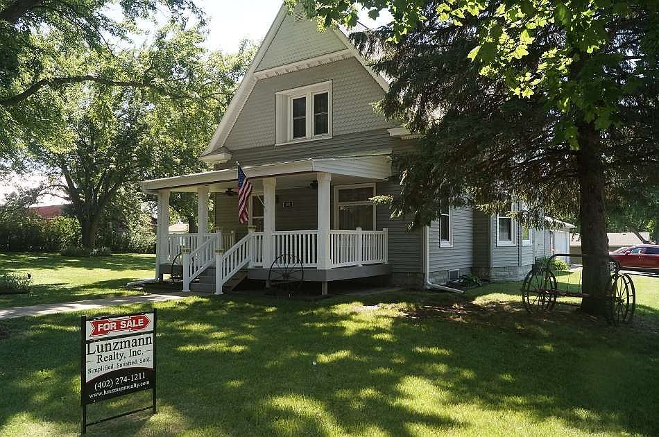 301 Livingston St, Filley, NE 68357 | Zillow