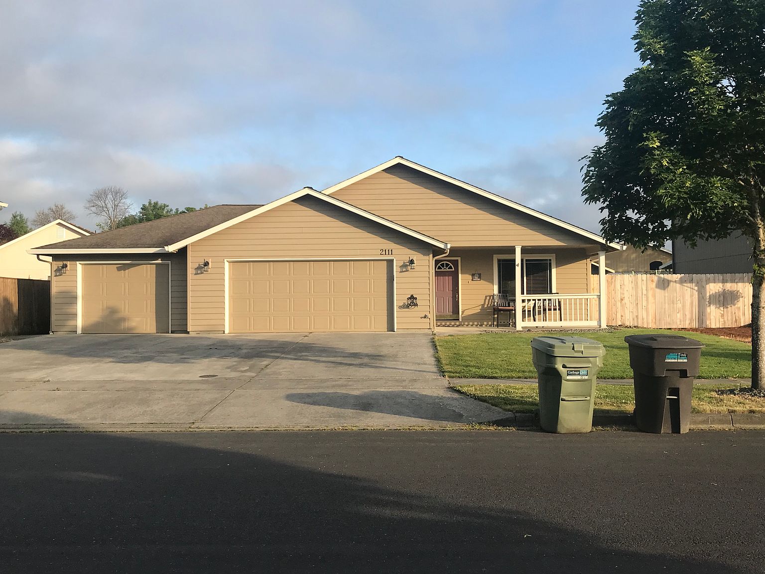 2111 Grove St, Longview, WA 98632 | Zillow