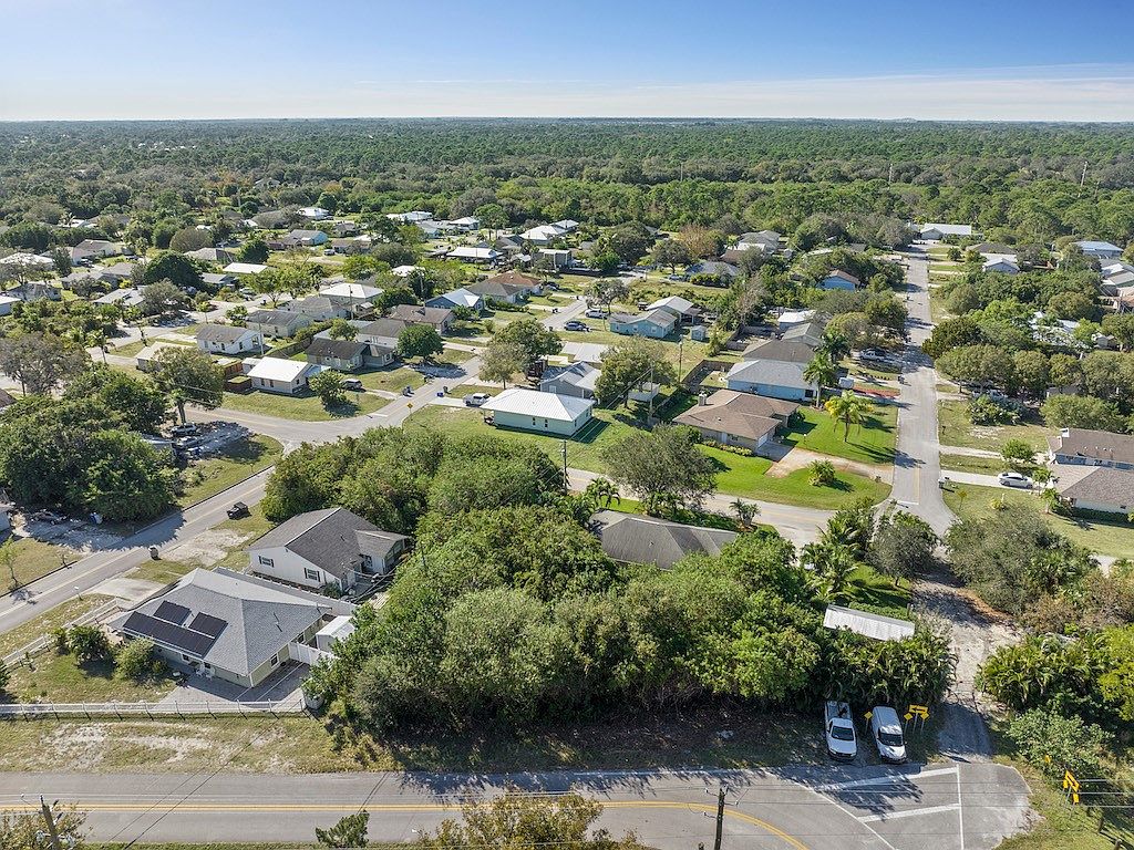 1325 2nd Rd SW, Vero Beach, FL 32962 | MLS #280633 | Zillow