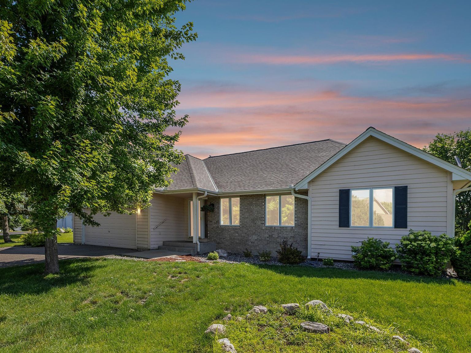 150 Mallard Ln, Loretto, MN 55357 | Zillow