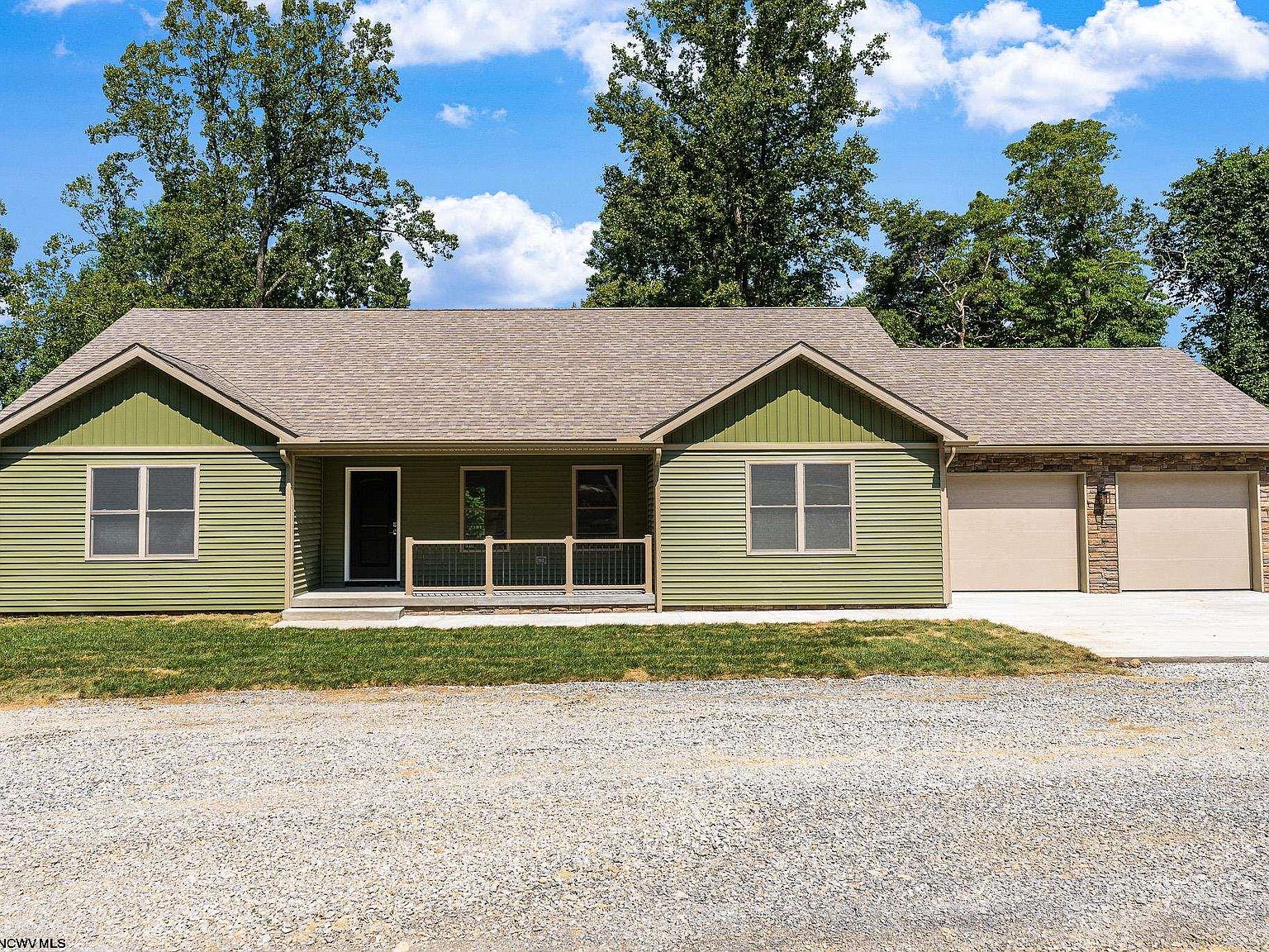 51 Riffle Rdg, Morgantown, WV 26508 | Zillow