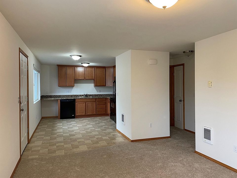 11529 Marino Ave APT B, Everett, WA 98204 | Zillow