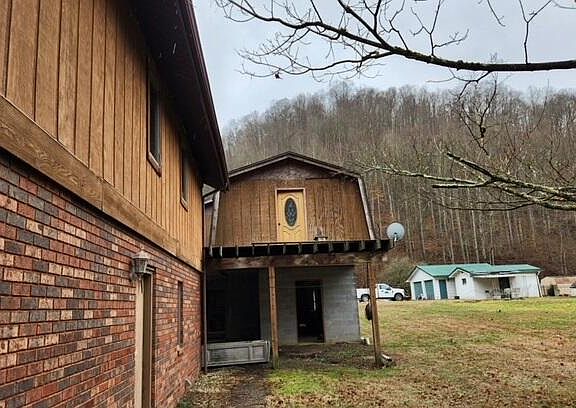 125 Long Branch Rd, Kimper, KY 41539 | MLS #24007166 | Zillow