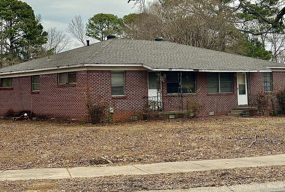 2144 Caldwell St, Conway, AR 72034 | Zillow