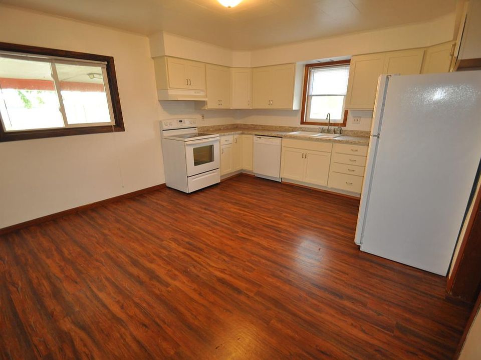 N7652 Van Dyne Rd, Fond Du Lac, WI 54937 | Zillow