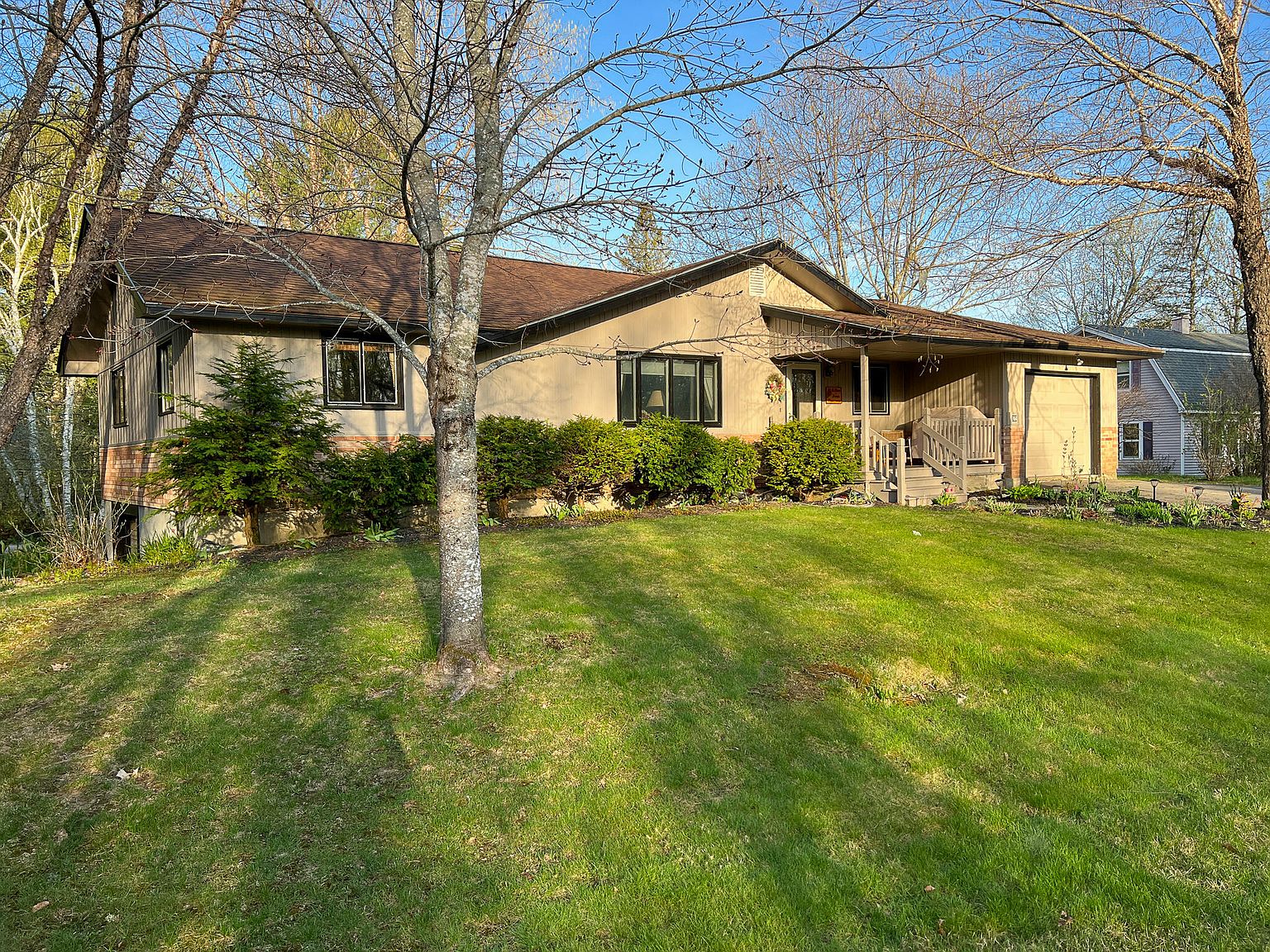 2464 Forest City Road, Brookton, ME 04413 | Zillow