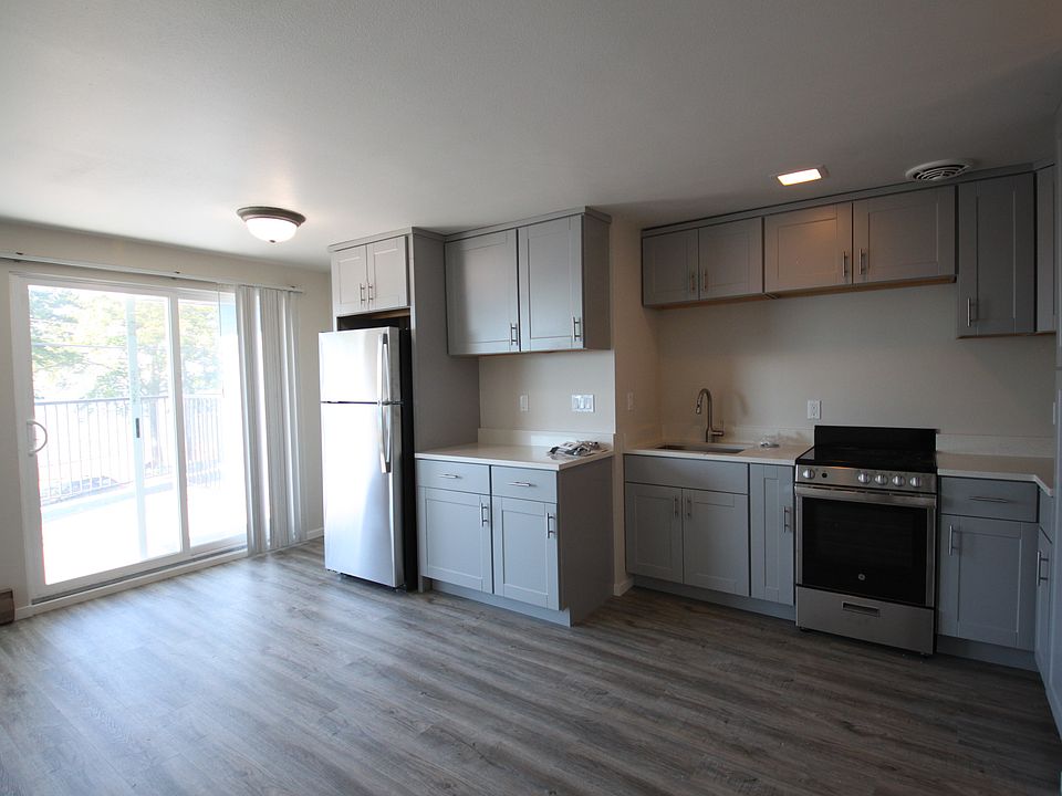 2808 Alki Ave SW APT A, Seattle, WA 98116 | Zillow