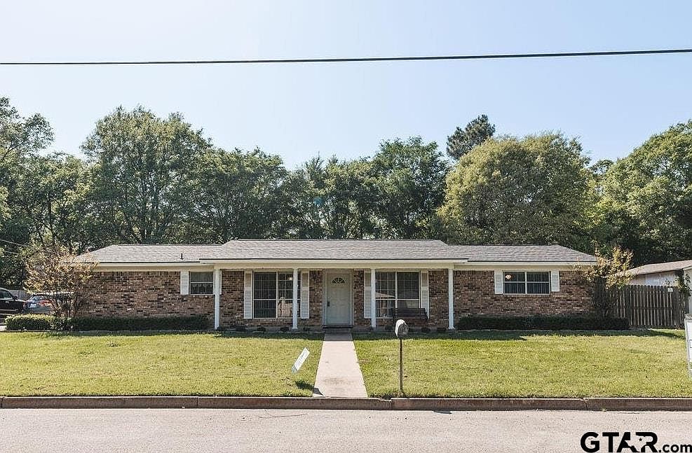 8105 Jewell Ln, Tyler, TX 75703 | Zillow
