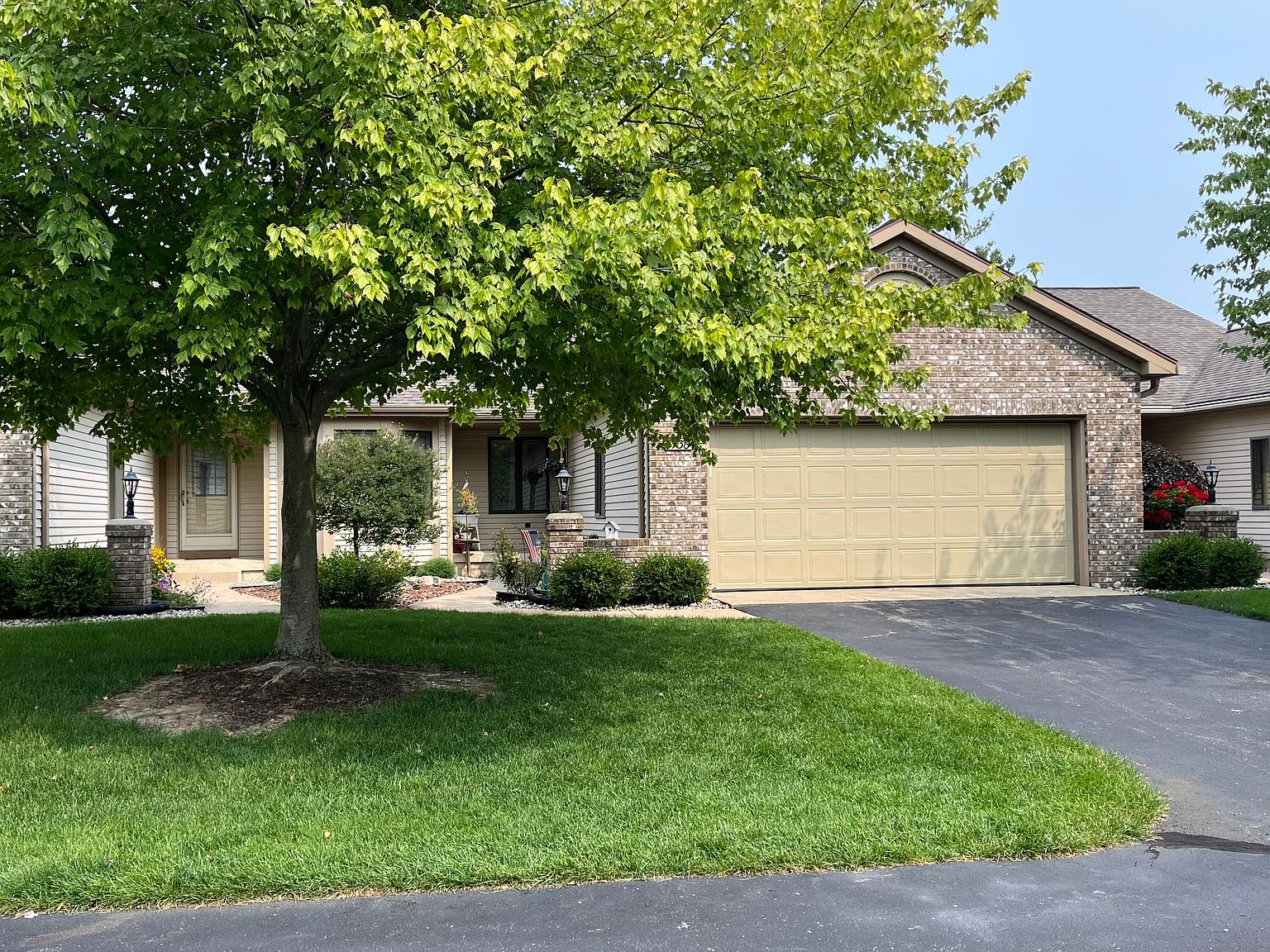 8736 Justin Ct SW #47, Byron Center, MI 49315 | Zillow