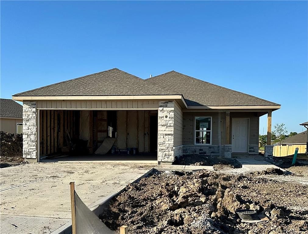 610 W Colleen Ct, Gardner, KS 66030 | MLS #2551940 | Zillow