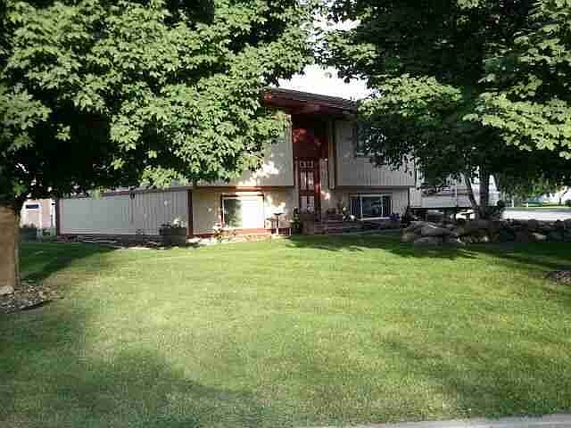 5008 N Merrie St, Newman Lake, WA 99025 | Zillow