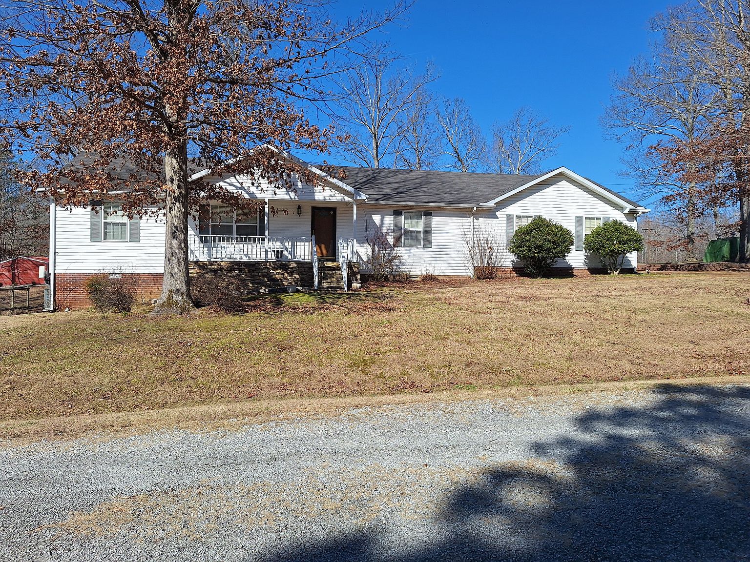 41 Golden Pond Cir, Holladay, TN 38341 | Zillow