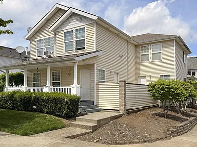 Madison/Neely - 8541 NE Russell St Portland OR | Zillow