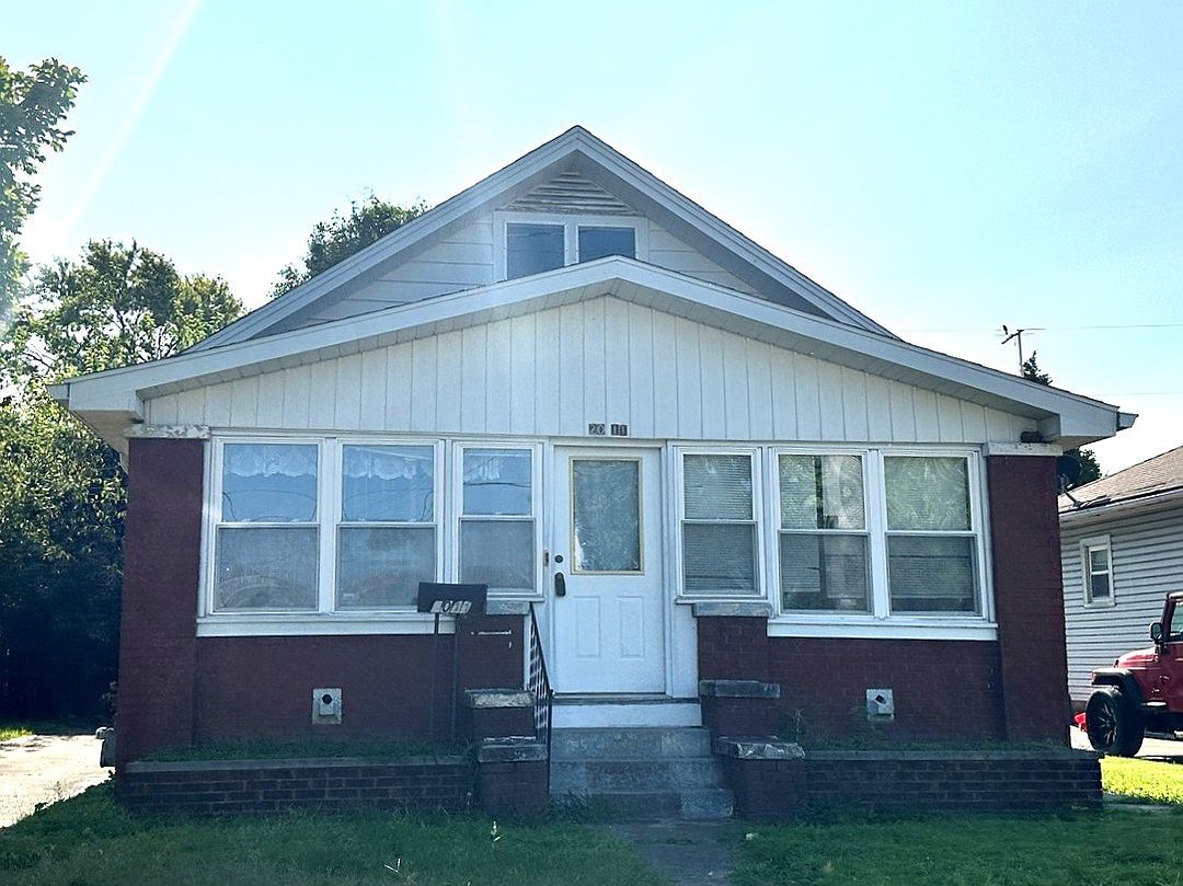 2011 Stringtown Rd #1, Evansville, IN 47711 | Zillow