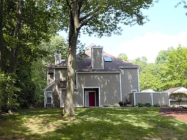 16 Country Walk Shelton, CT, 06484 - Apartments for Rent | Zillow