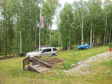 1060 Leuthold Dr, Fairbanks, AK 99712 | Zillow