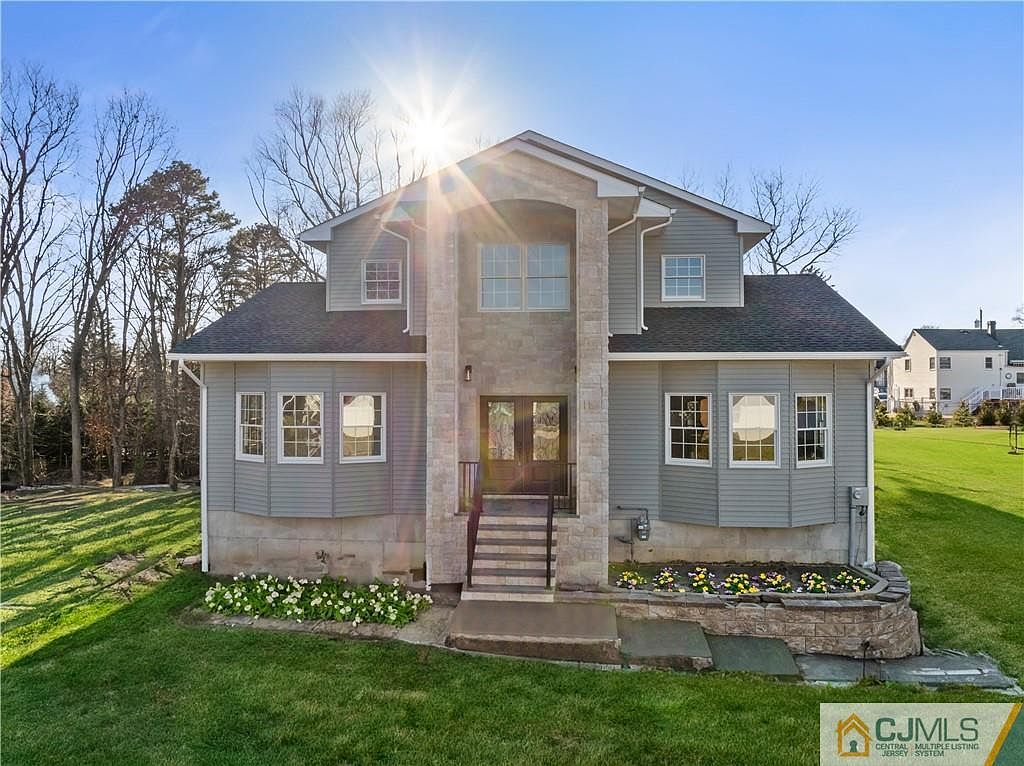 3 Yorkshire Pl, Parlin, NJ 08859 | Zillow