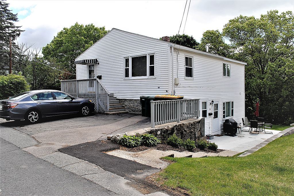 68-72 Highview St, Norwood, MA 02062 | Zillow