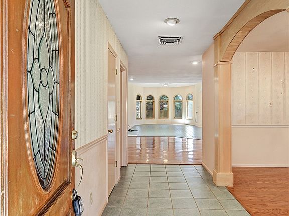 206 Rover Blvd, White Rock, NM 87547 | MLS #202401977 | Zillow