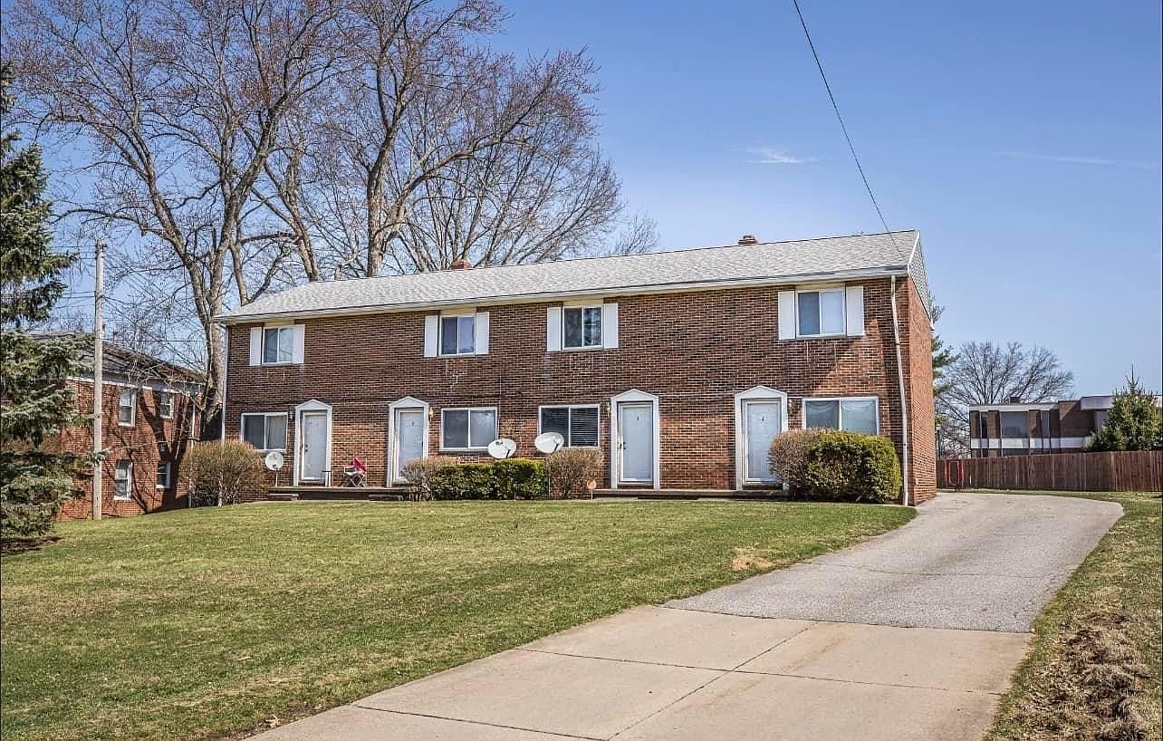 215 Kenridge Rd #3, Akron, OH 44333 | Zillow