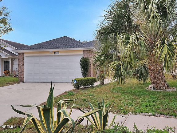2840 LANTANA LAKES Drive E, Jacksonville, FL 32246 | Zillow