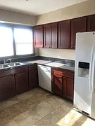 1950 Parkside Dr Apt 2C, Park Ridge, IL 60068 | HotPads