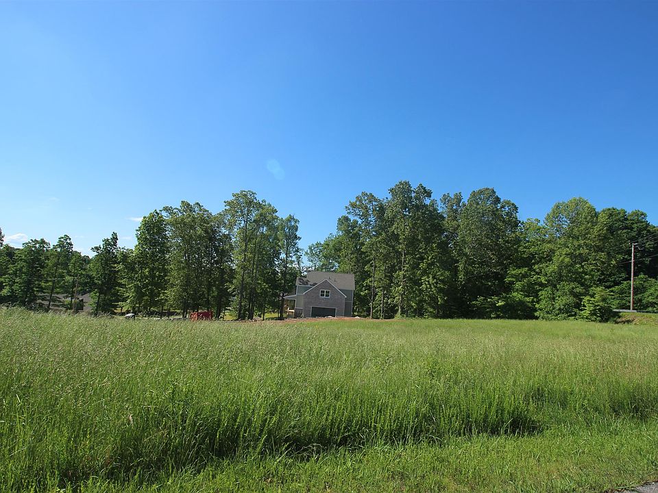 23 Inverness Dr, Burns, TN 37029 | Zillow