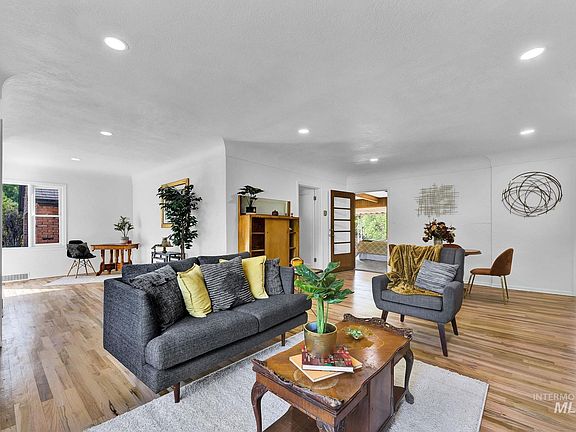 4805 W Denton St, Boise, ID 83706 | MLS #98890443 | Zillow