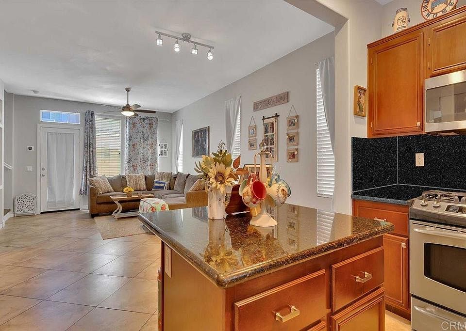 31864 Green Oak Way, Temecula, CA 92592 | MLS #PTP2301838 | Zillow