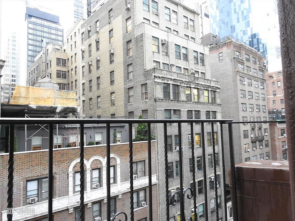 117 W 58th St APT 10H, New York, NY 10019 | Zillow