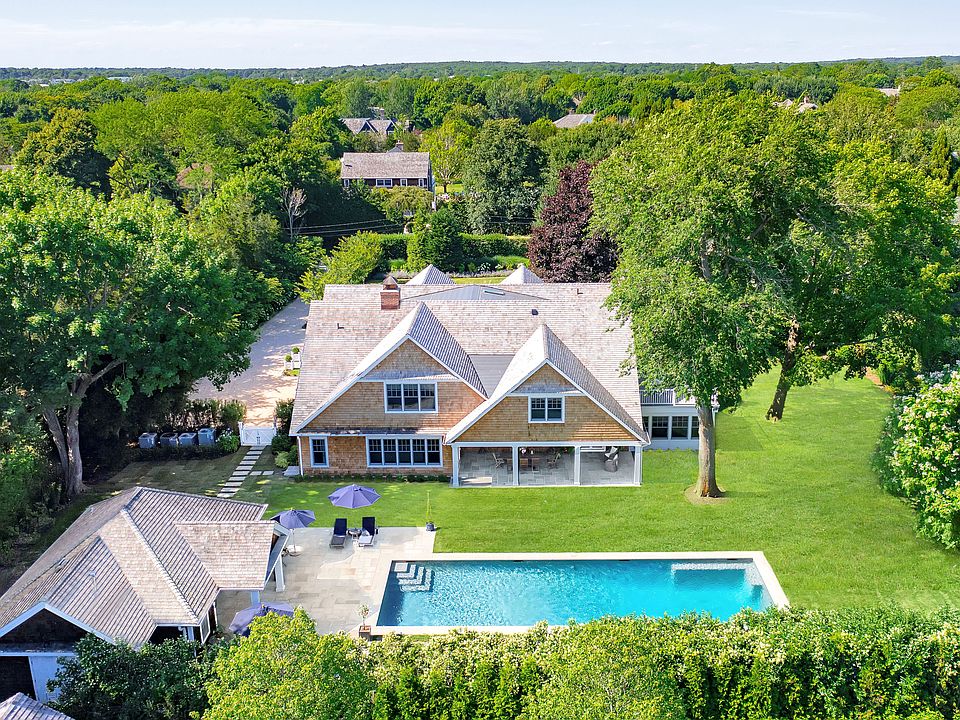 40 Barnhart St, Southampton, NY 11968 | MLS #369988 | Zillow