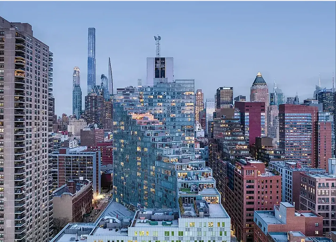 554 West 54th Street #28G in Hell's Kitchen, Manhattan | StreetEasy