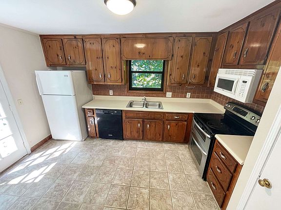 2771 Hawk Trace Ct NE, Marietta, GA 30066 | Zillow